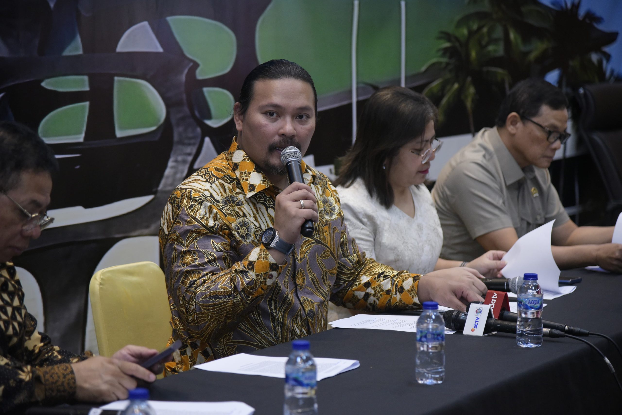 Martin Daniel Tumbelaka: MPR, DPR, dan DPD RI Siap Gelar Perayaan Natal ...