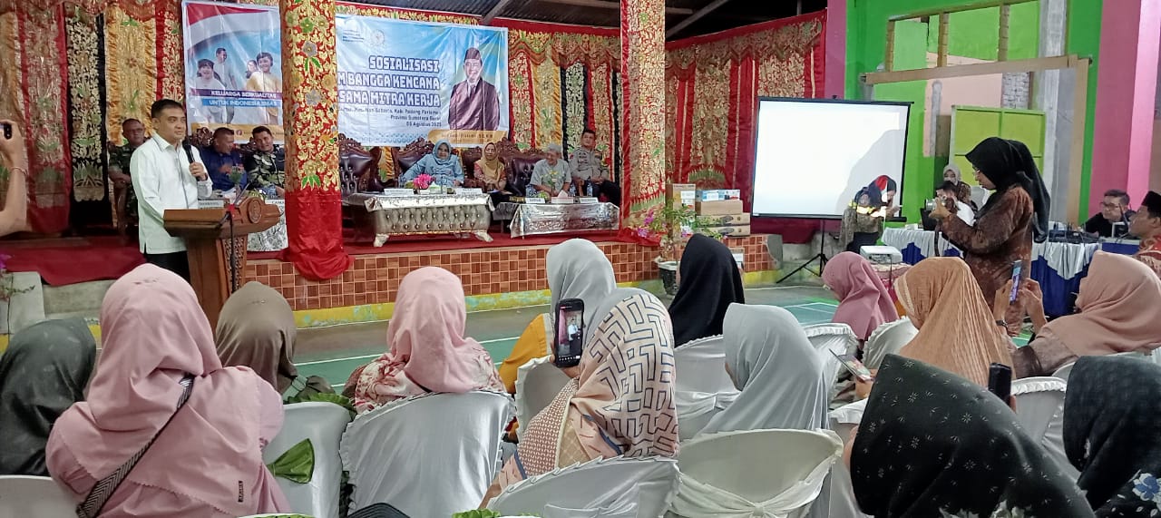 Ade Rezki Tekankan Penanganan Stunting saat Sosialisasi Program Bangga ...