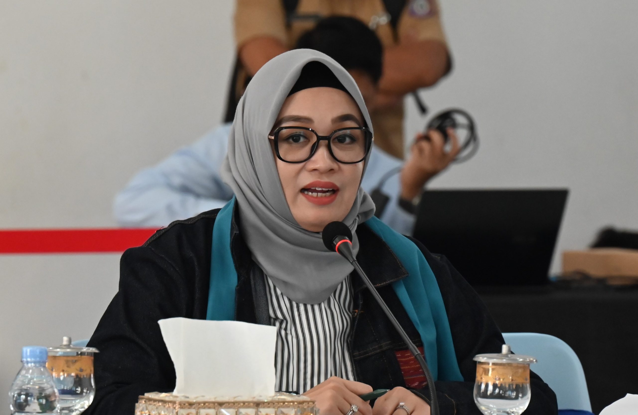 Putih Sari Desak Pemerintah Pusat Atasi Krisis Tenaga Kesehatan di ...